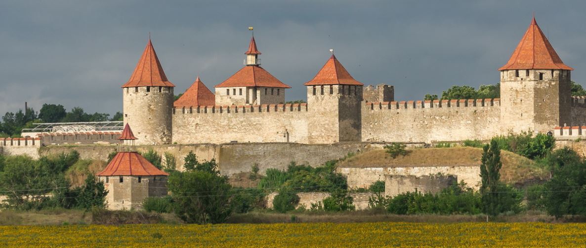 Cele 10 cetăți ale Moldovei medievale, din vremea lui Ștefan cel Mare ...