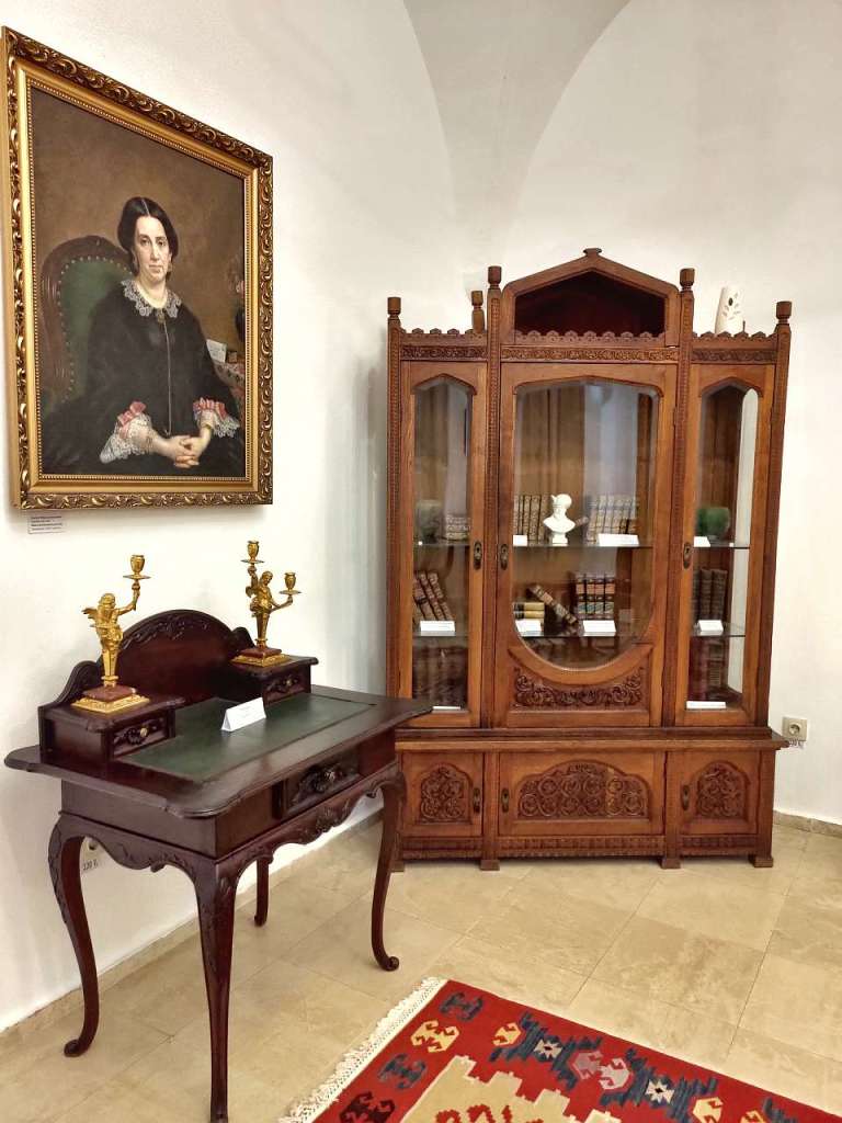 La conacul Pană Filipescu construit în anul 1650, precursorul stilului ...